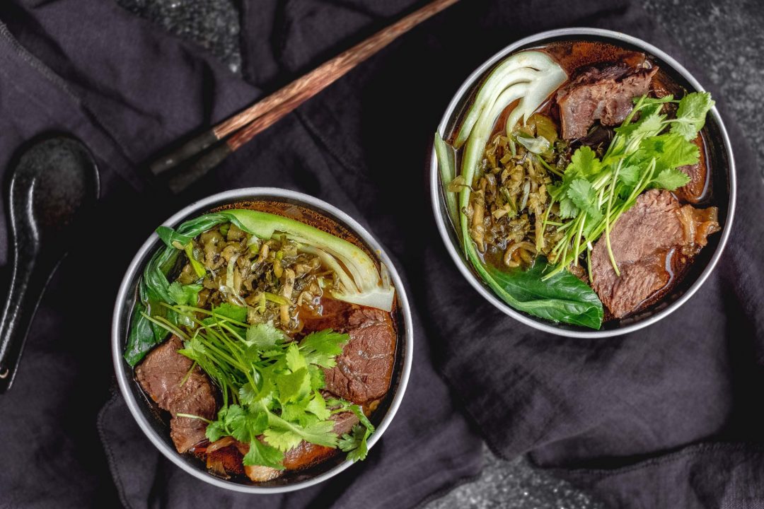 Chinesische Rindsuppe - 牛肉麵 - AvocadoBanane