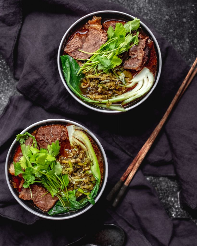Chinesische Rindsuppe - 牛肉麵 - AvocadoBanane