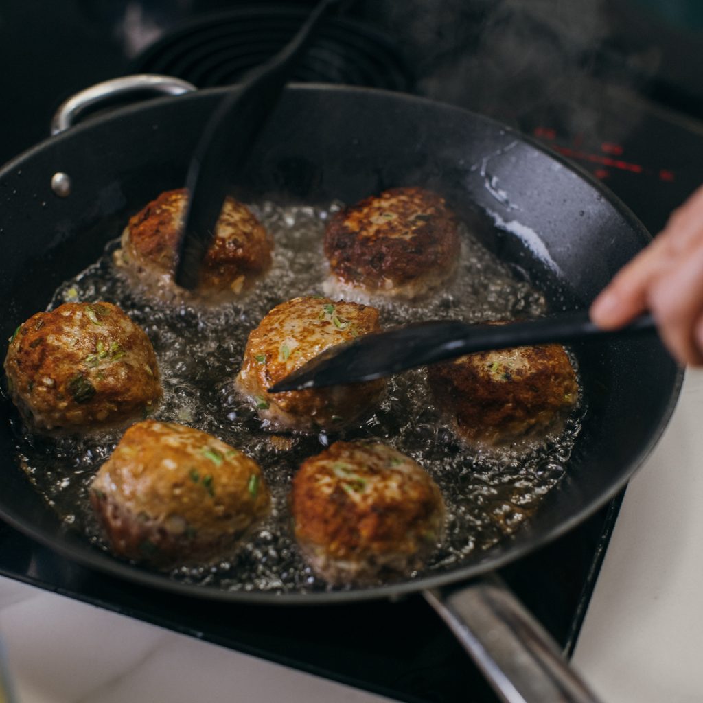 Shizitou 獅子頭 - Chinesische Fleischbällchen zum chinesischen Neujahr ...
